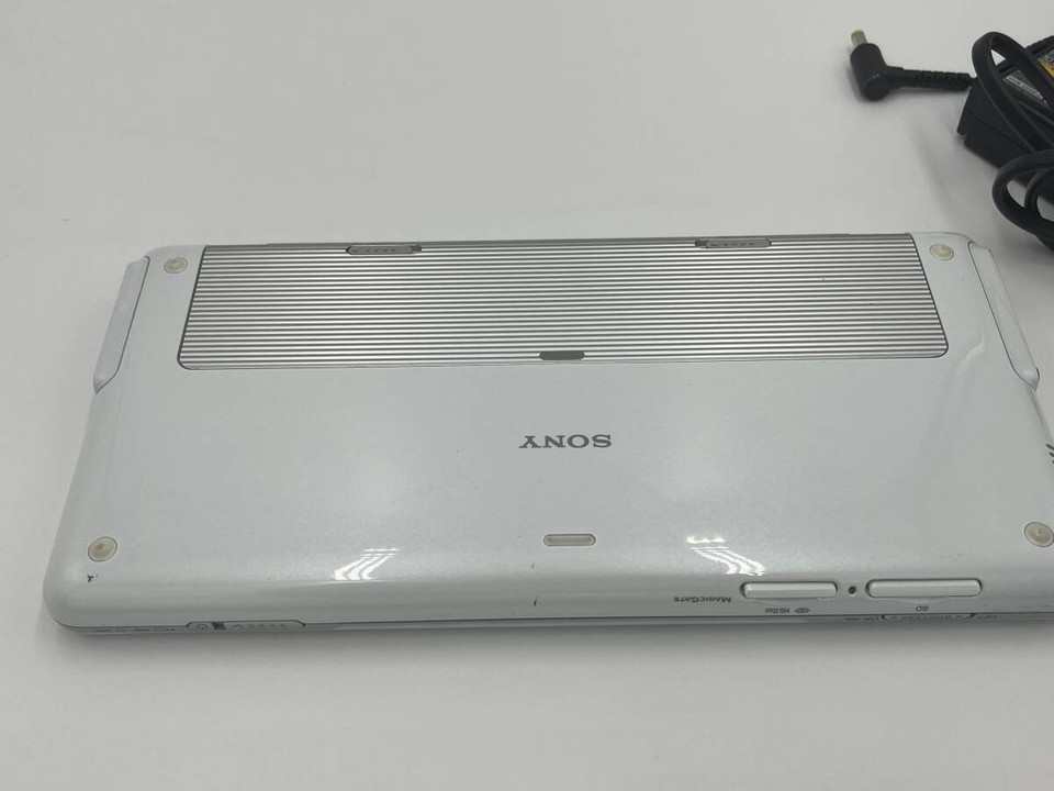 SONY VAIO Personal Computer type P VGN-P70H White Small Portable PC ...