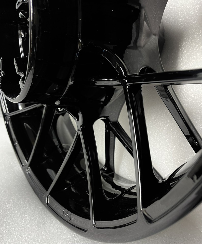 Harley CVO FUGITIVE STREET GLIDE CUSTOM BLACK Wheels Touring 2020 -23 ...