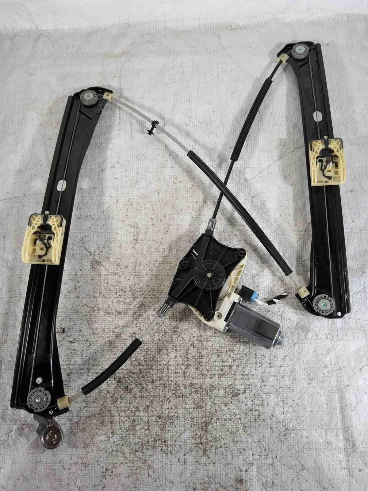 Front Door Regulator VW TIGUAN Left 18 19 20 21 22 | eBay