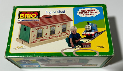 Brio Thomas Train Engine Shed Set 32482 | eBay