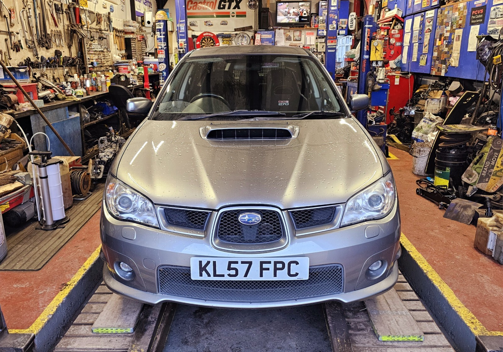 Subaru Impreza WRX GB270 Hawkeye Wagon Breaking 45A Passenger NSF Wing ...
