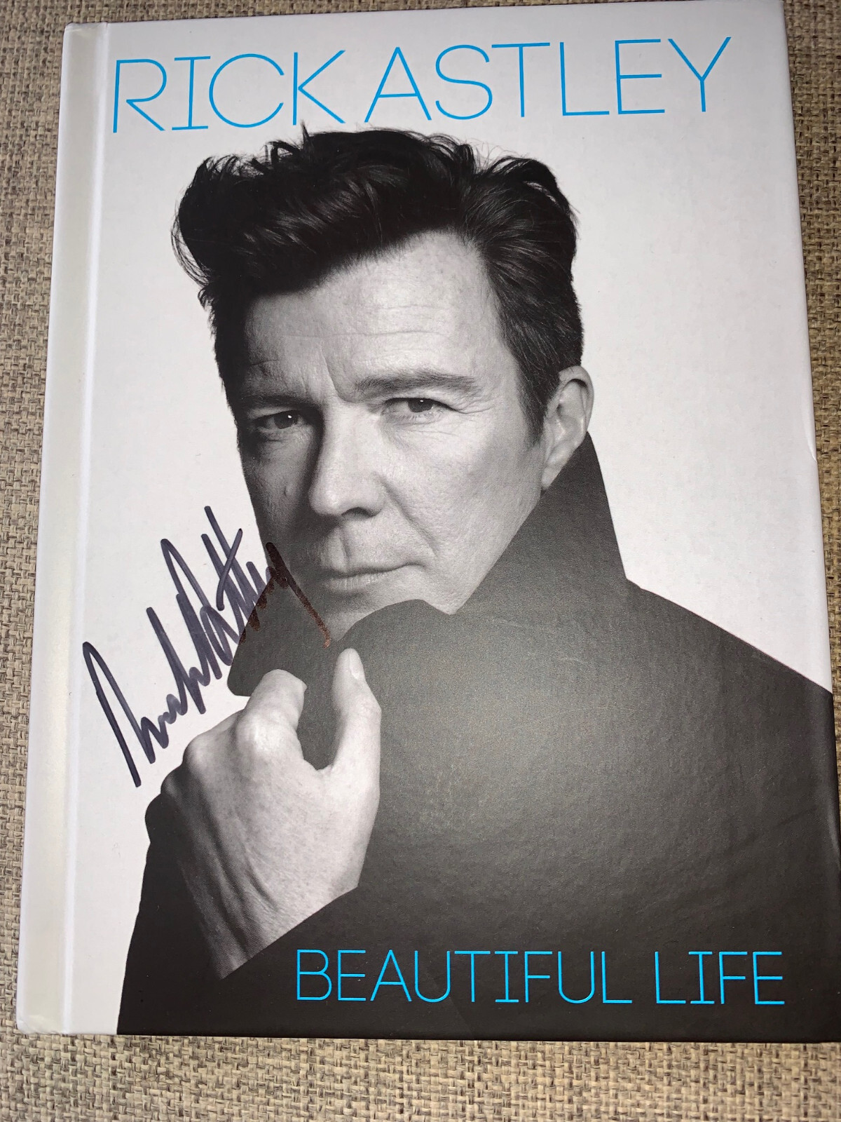 RICK ASTLEY - BEAUTIFUL LIFE - LIM. AUTOGRAPHED DELUXE CD HAND SIGNED ...