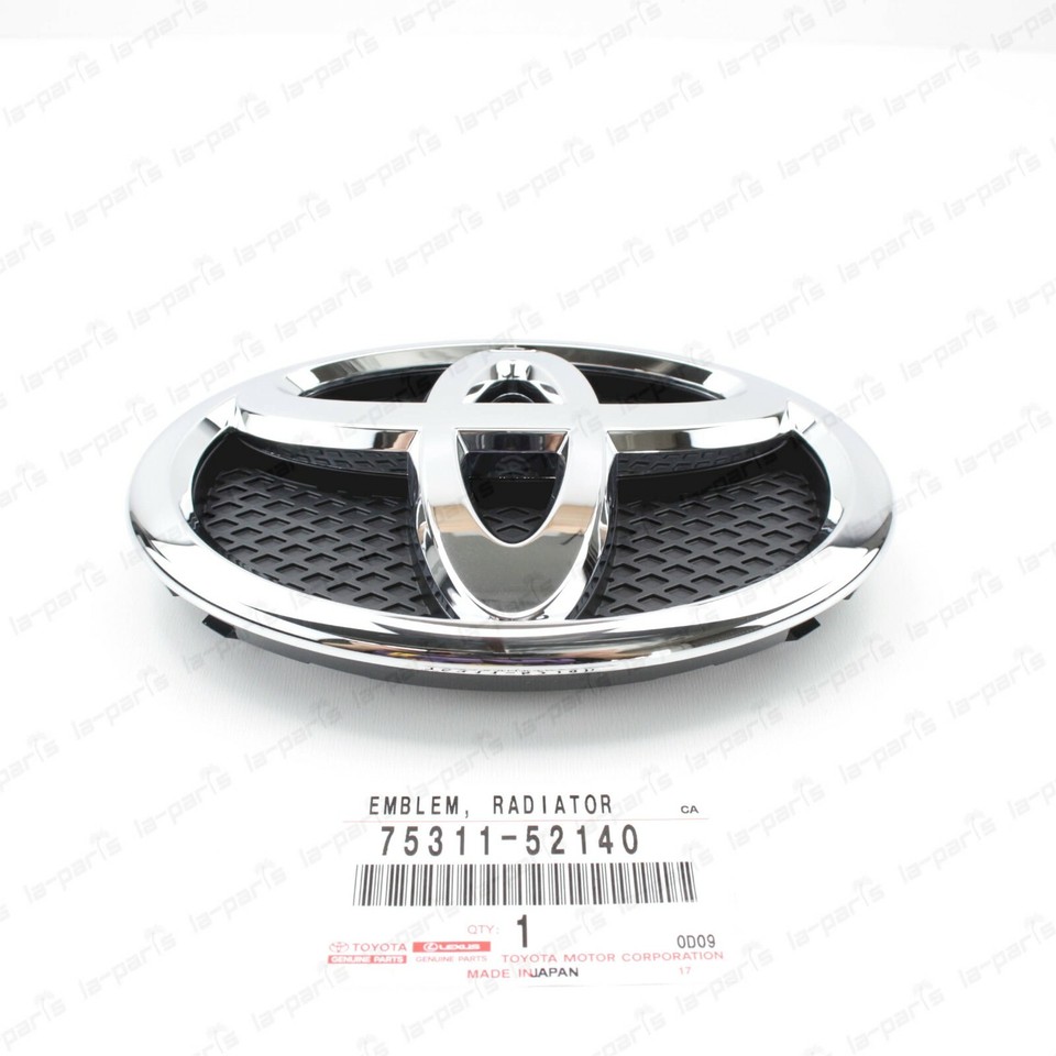New Genuine Toyota Yaris Hatchback 2006-2011 Front Grille Emblem 75311 ...