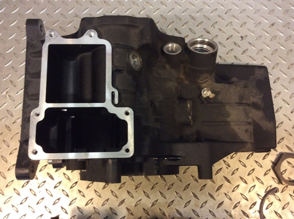 07-16 Harley Davidson Touring 6 Speed Transmission Gear Case Housing ...