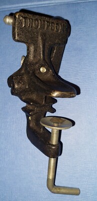 Fly Tying Vises & Tools - Thompson Vise