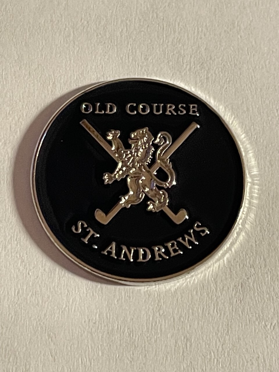 St. Andrews Old Course Divot Tool & 1" Coin Style Golf Marker - Fife ...