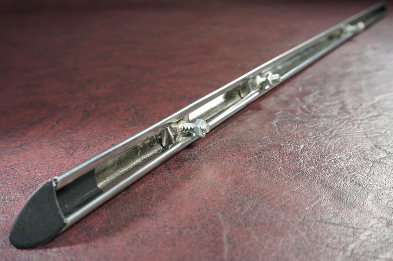 Rear MOULDING BODY LOWER BACK PANEL CENTER Fit AE70 KE70 TE70 71 DX GL ...