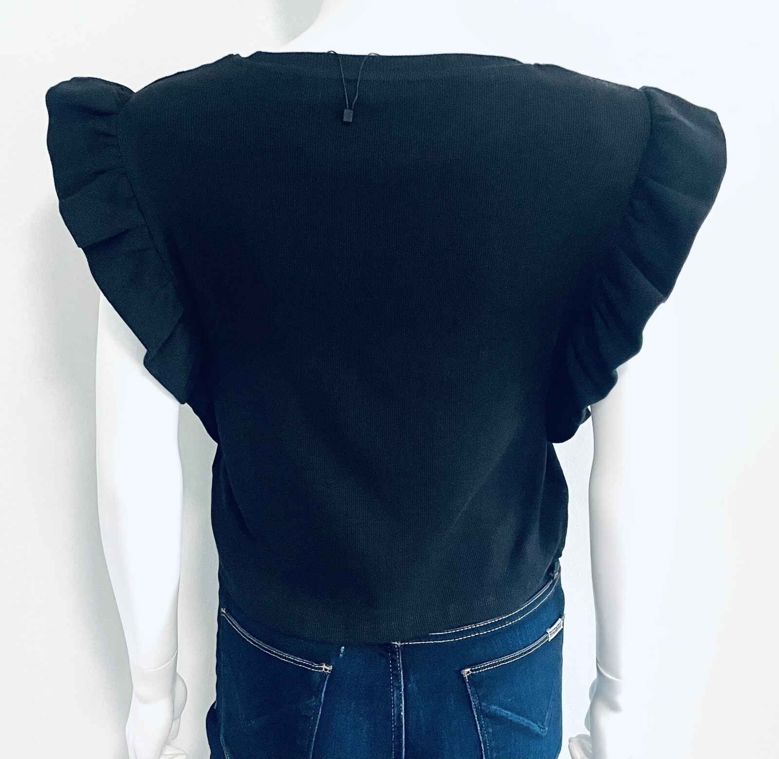 Zara Size Large NWOT Black Sleeveless Ruffles Sleeve Round Neck Stretch zara-size-large-nwot-black-sleeveless-ruffles-sleeve-round-neck-stretch