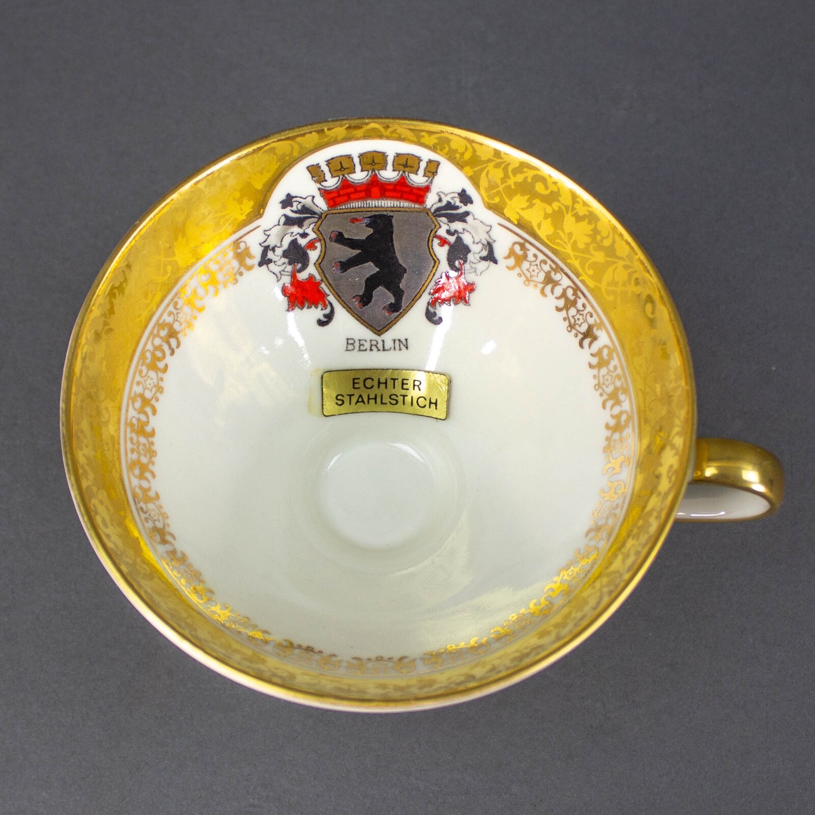 Kunst Kronach Handgemalt Berlin Crest Gold Tea Cup Saucer Luncheon ...