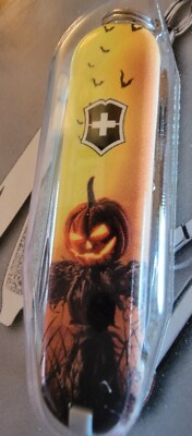 2023 Victorinox Halloween Scarecrow Pumpkin classic sd Swiss Army Knife ...