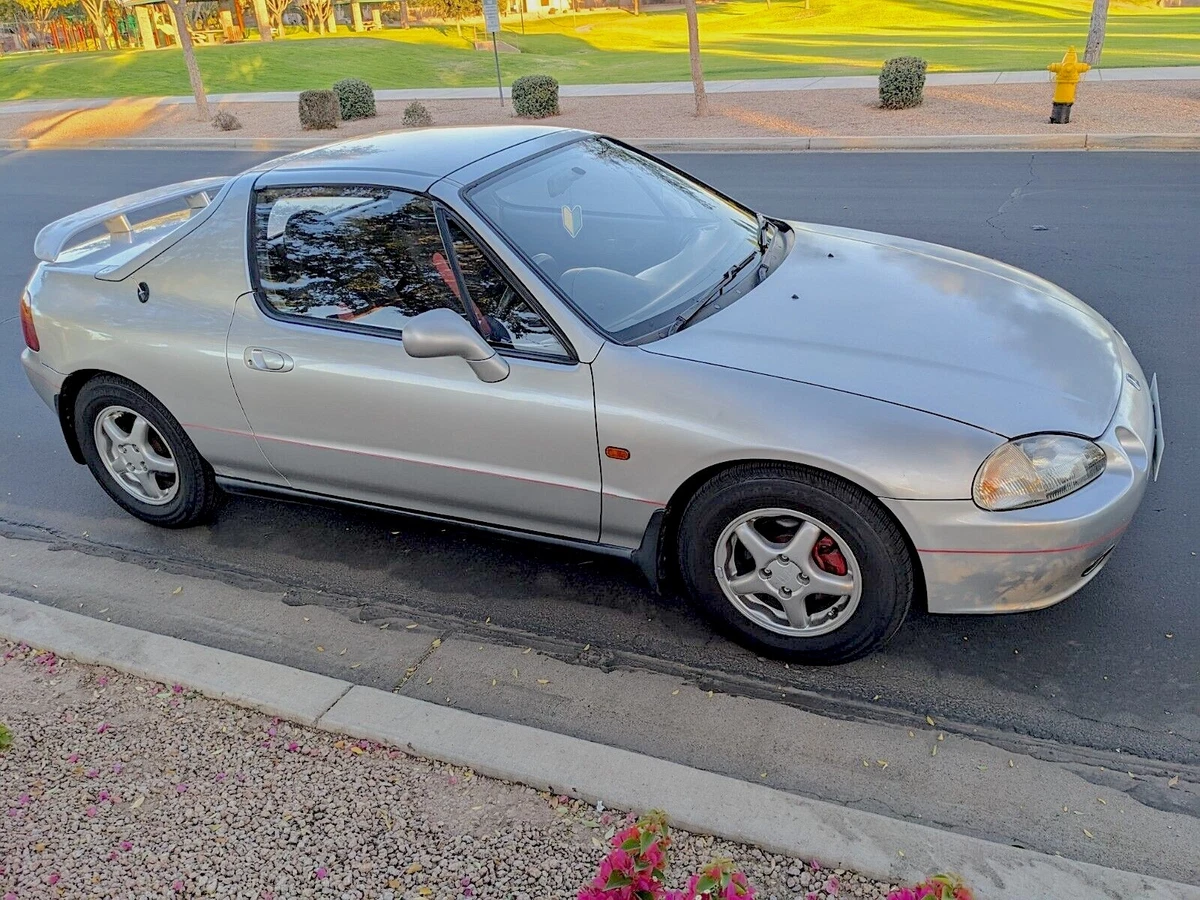 Honda Del Sol TransTop: A Sports Car with a Magic Roof