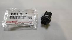 Toyota Genuine OEM SOCKET PLUG, REAR SIDE MARKER LAMP LEXUS RX350 90075 ...