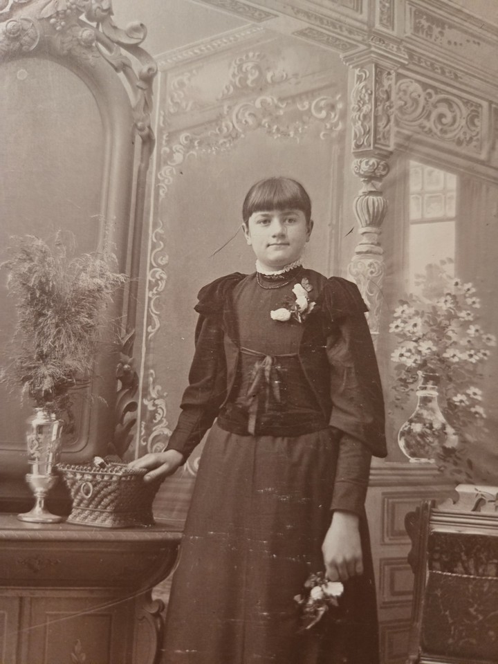 Misc Lot 11 Cabinet Cards Antique Photography Of Women WI Photographers ...