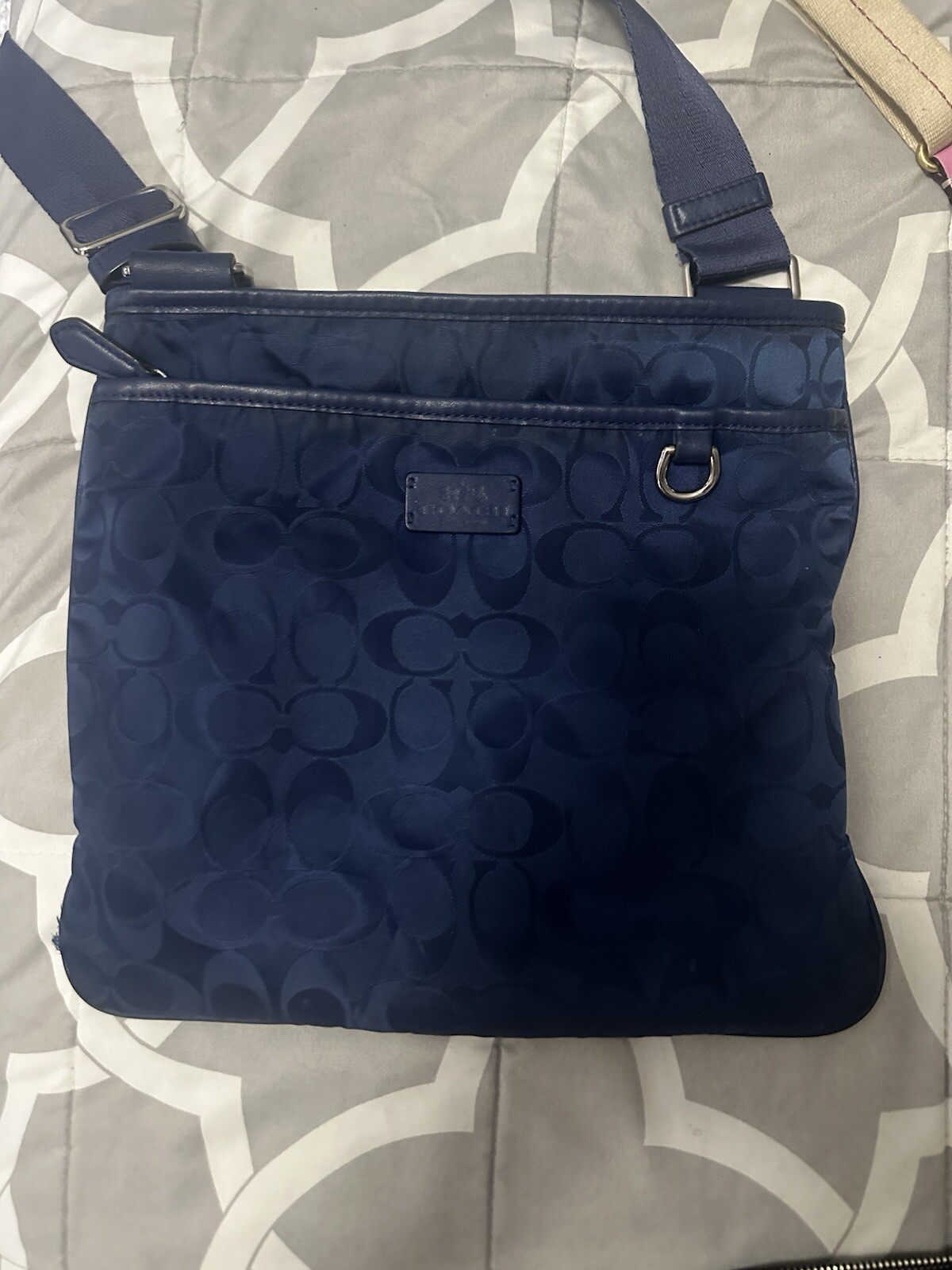 COACH PURSE - Gem