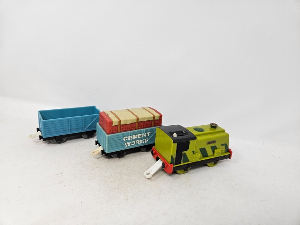 Thomas & Friends Trackmaster Scruff Truck Cargo Motorized Engine Mattel ...