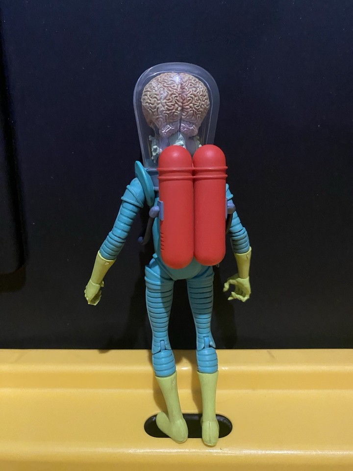 MARS ATTACKS MARTIAN COMMANDER 50 YEARS OF MAYHEM 2012 MEZCO TOYZ TOPPS ...