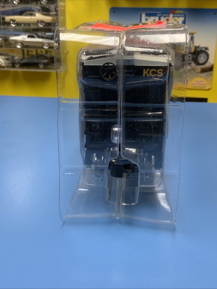Menards O Gauge Kansas City Southern KCS #12352 Hopper Car 279-3582 NEW ...