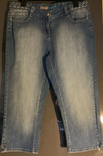 LADIES BLUE STRESSED DENIM CROPPED JEANS BY VANILLA SANDS SIZE 14 EXC ...