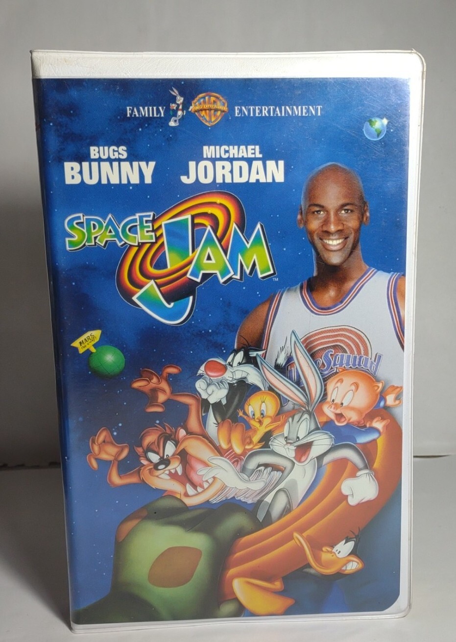 1997 Space Jam VHS Michael Jordan HOF Buggs Bunny Looney Tunes Clam ...