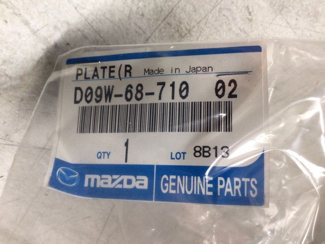 2016-2021 Mazda CX-3 OEM Front Sill Plate Passenger Side Mazda D09W-68 ...