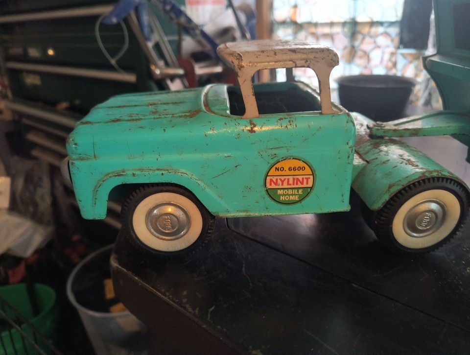 Vintage Turquoise Nylint Ford Mobile Home Camper #6600 Aged Well. See ...