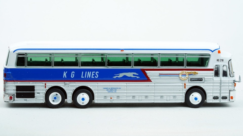 Iconic Replicas 1969 Silver Eagle 05 Bus KG Lines #87-0546 HO 1/87 ...