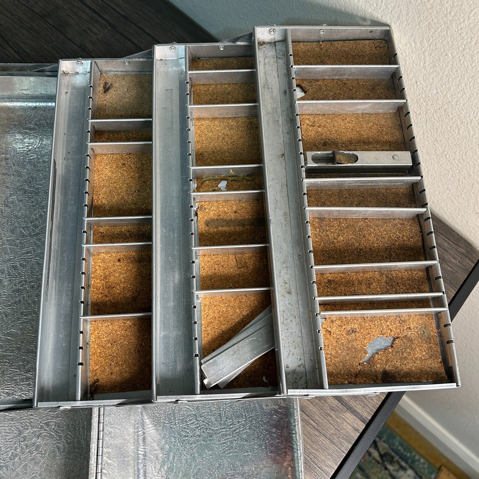 WALTON PRODUCTS Grip Loc Aluminum Tackle Tool Box 18" Large 3775 | eBay