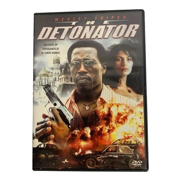 Wesley Snipes Gan Amhras