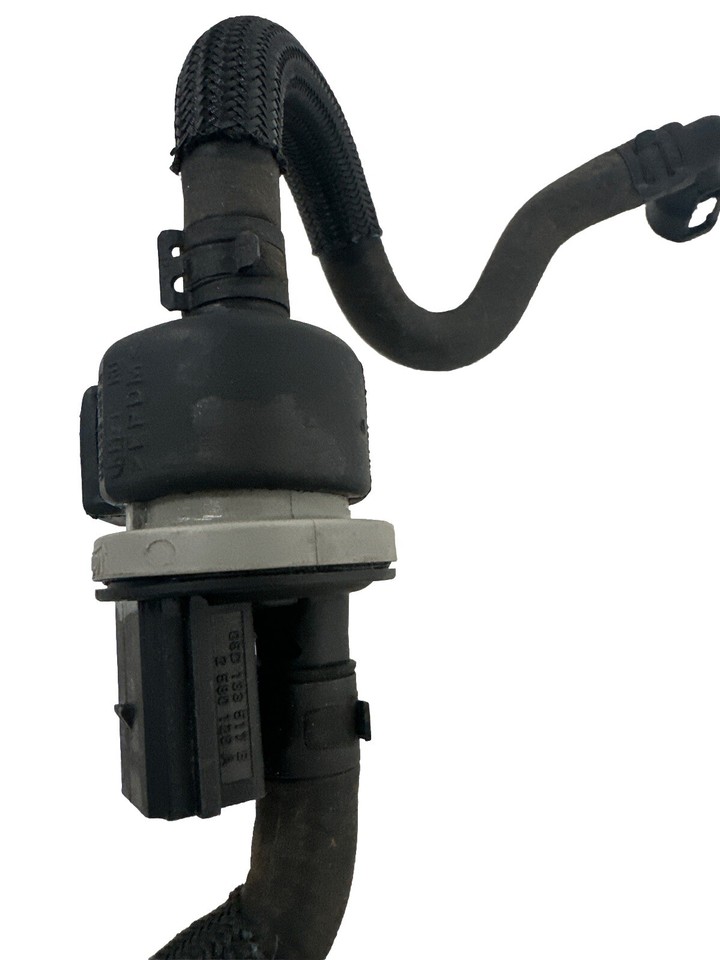 2012-2014 VW PASSAT 3.6L Vacuum Pump Hose Tube Intake Manifold ...