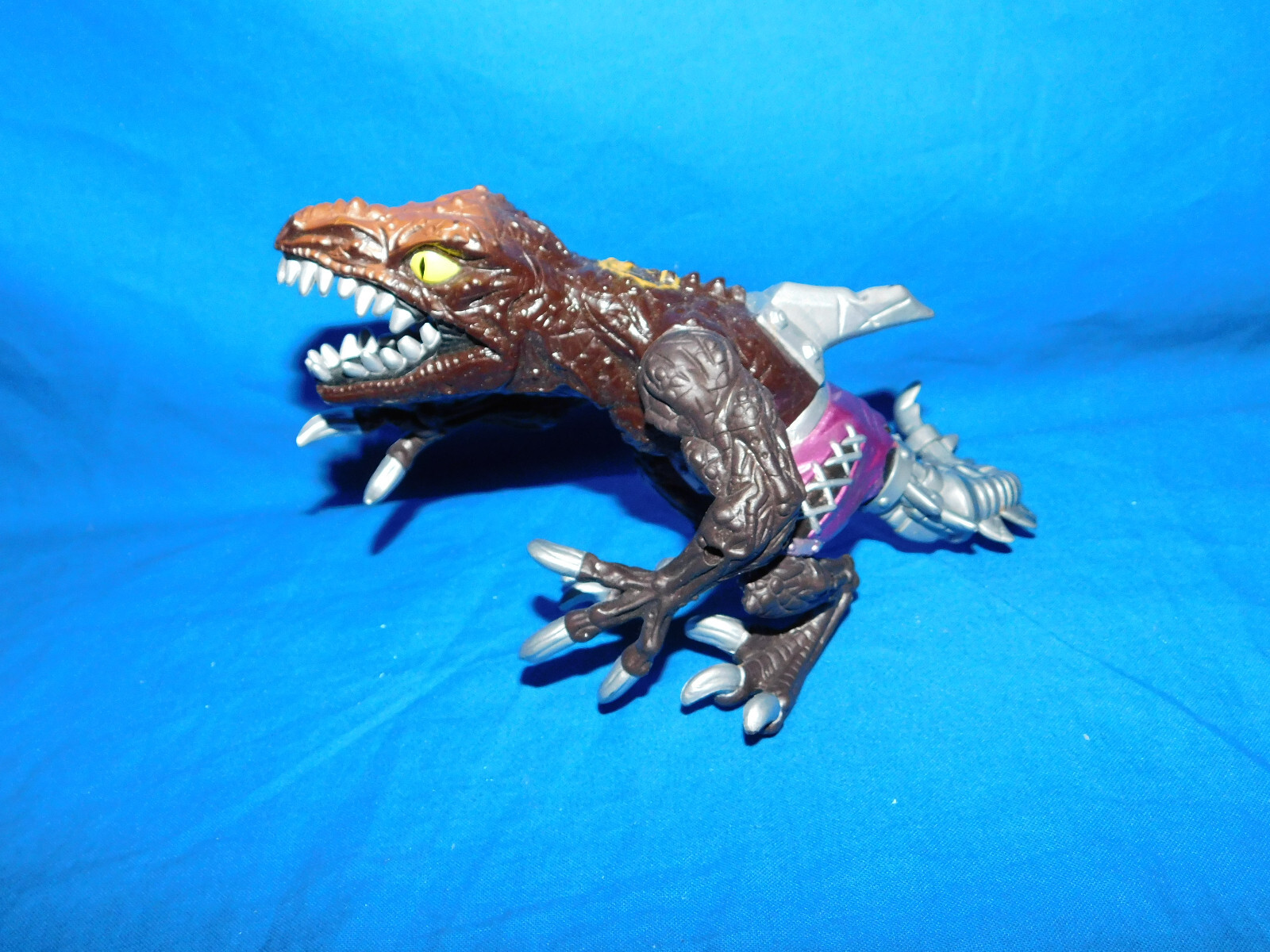 Extreme Dinosaurs Toys Raptor
