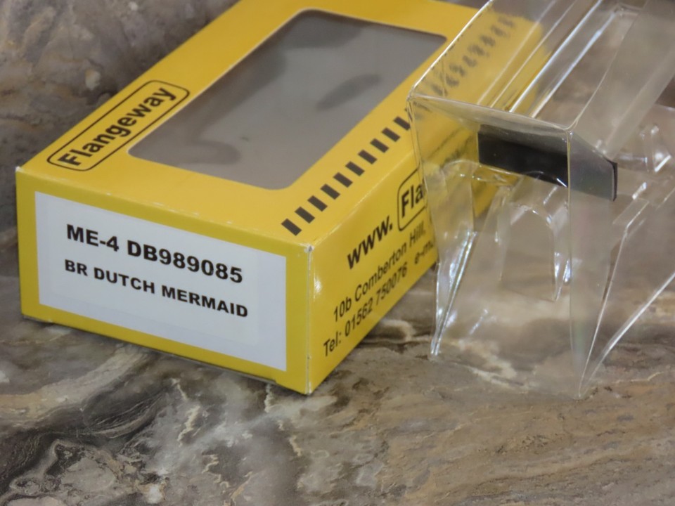 CA98: Flangeway OO Gauge ME4 BR Dutch Mermaid Wagon DB989085 MIB! | eBay UK