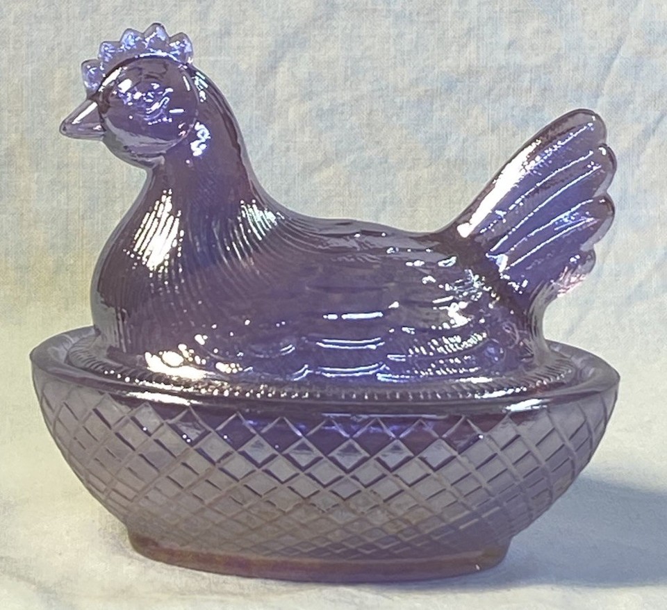 Boyd Art Glass 3” Hen On Nest In Spinnaker Carnival # 113 SIGNED ...