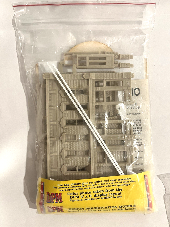 LOT of 4 HO Scale DPM Kits #108 Goodfellows, #120 Front Street, #301-10 ...
