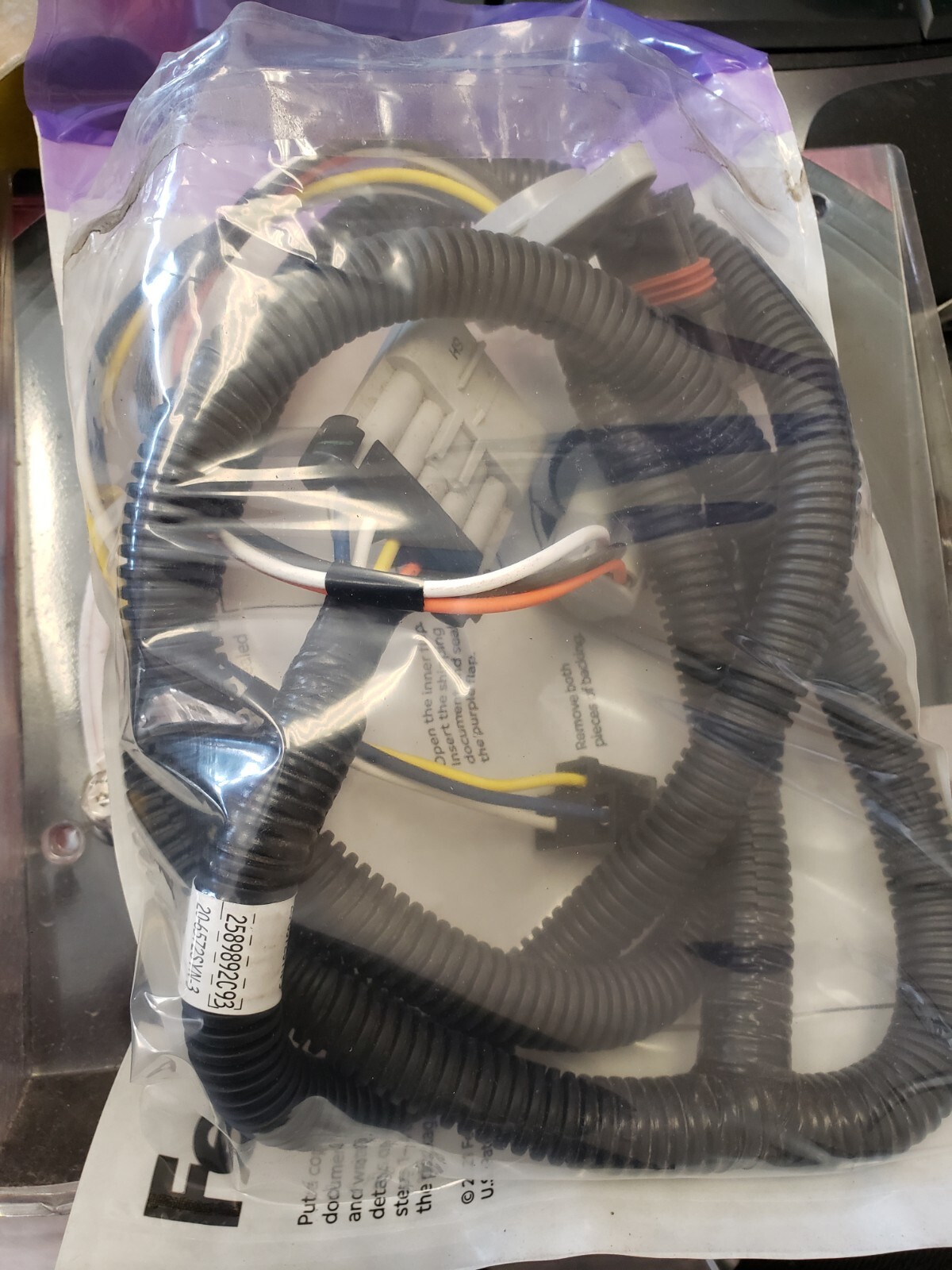 Navistar HARNESS HDLT PART OF HDLT ASSE 2589892C93 ( C1-5B) for sale ...