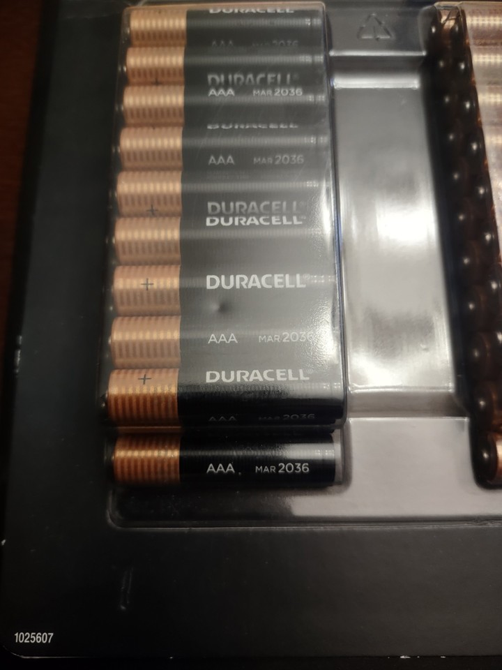 Duracell Power Boost AA Alkaline Batteries (Pack of 40) - Brand New ...