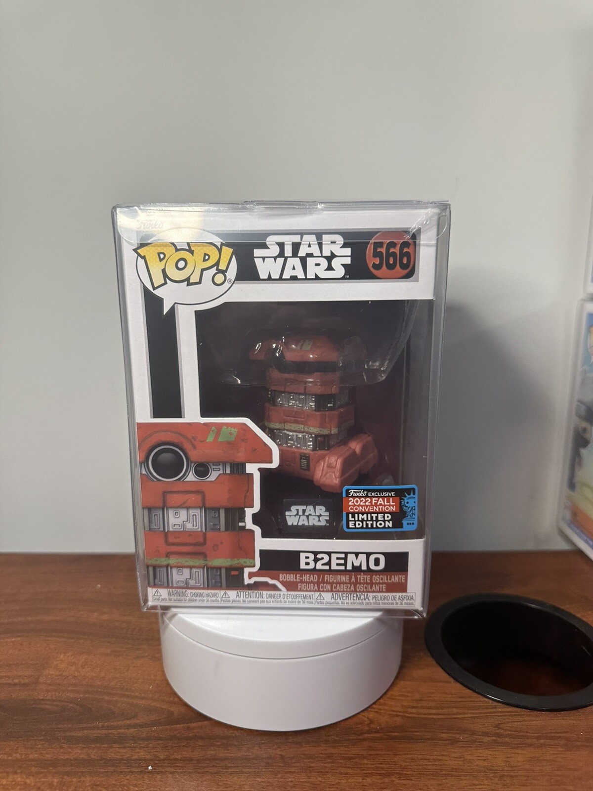 Funko Pop! Vinyl: Star Wars - B2EMO - Funko Web (FW) (Exclusive) #566 ...