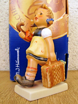 Hummel Figurine "MERRY WANDRESS" HUM 2059 TMK8 Goebel Germany SIGNED FI ...