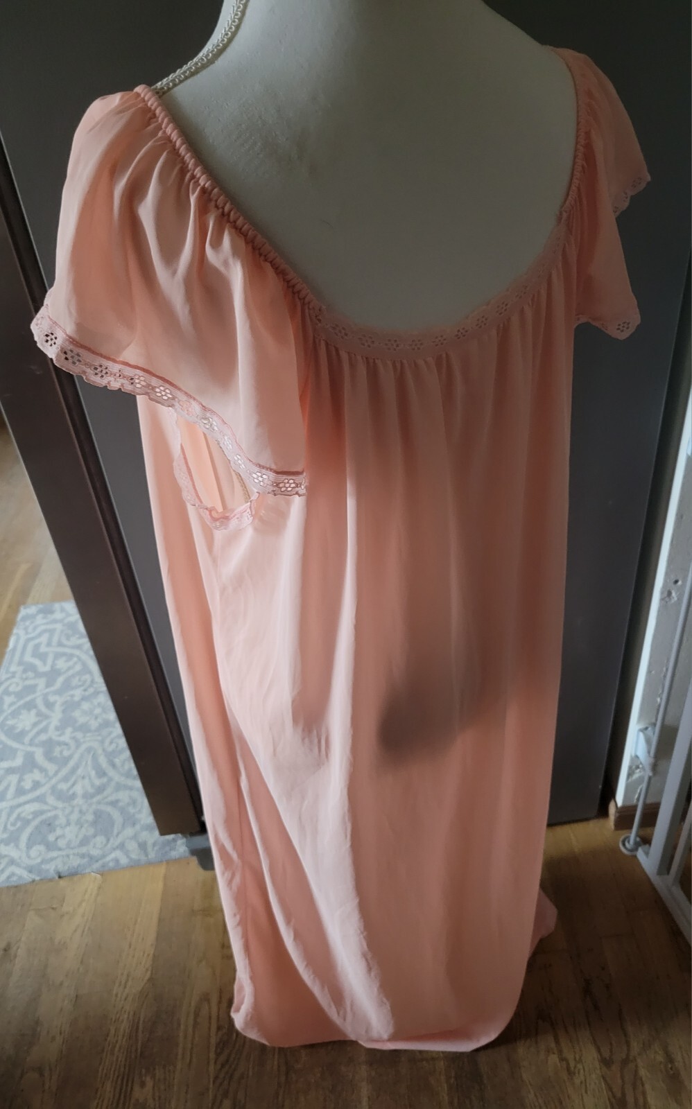 Vintage 1950s Nylon Sears Peach Nightie Nightgown L 3… - Gem