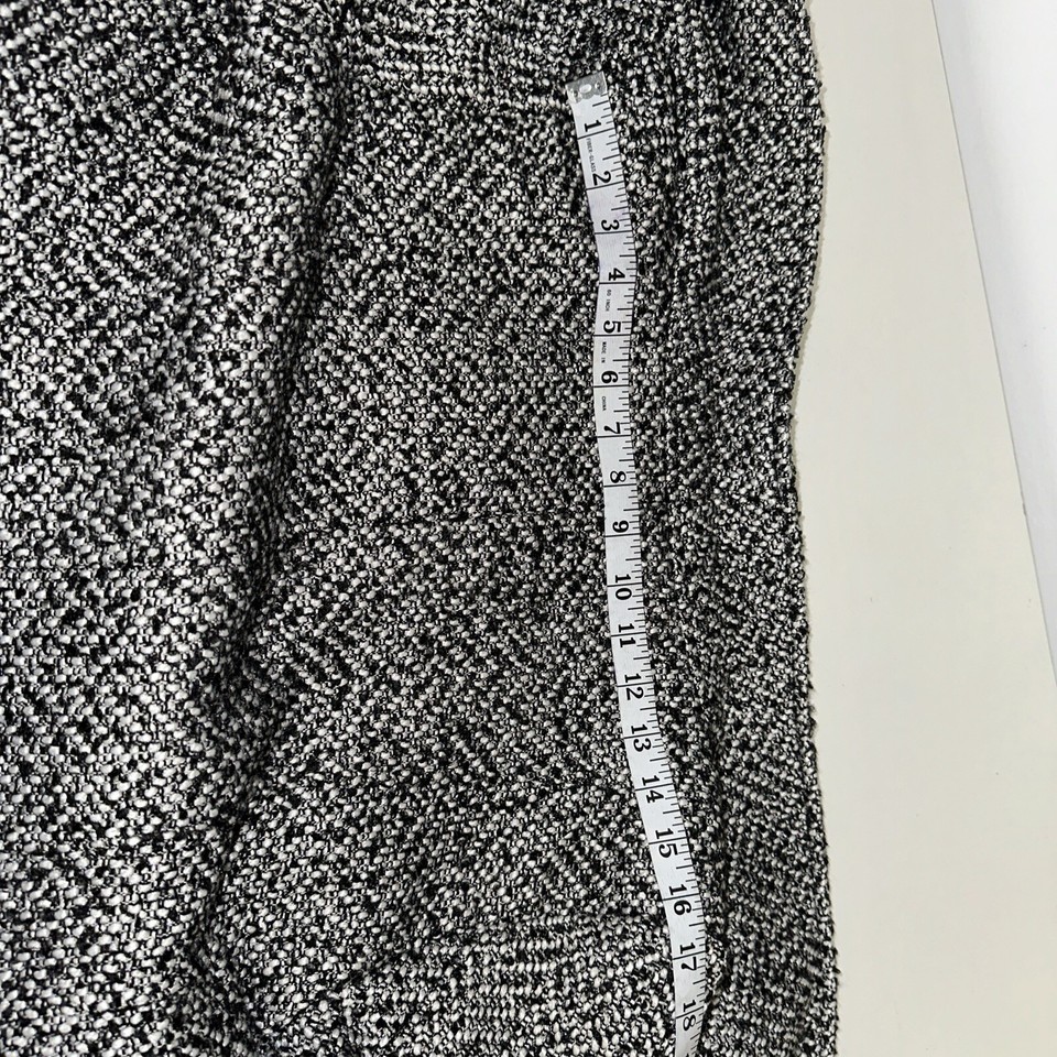 Jessica Simpson Women's Black and White Looks Gray Tweed Belted Pea ...