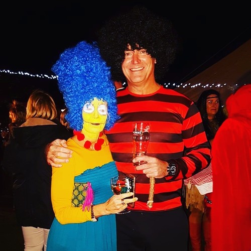 Ladies Tall Blue Beehive Wig for Marge Simpson Dame Fancy Dress for ...