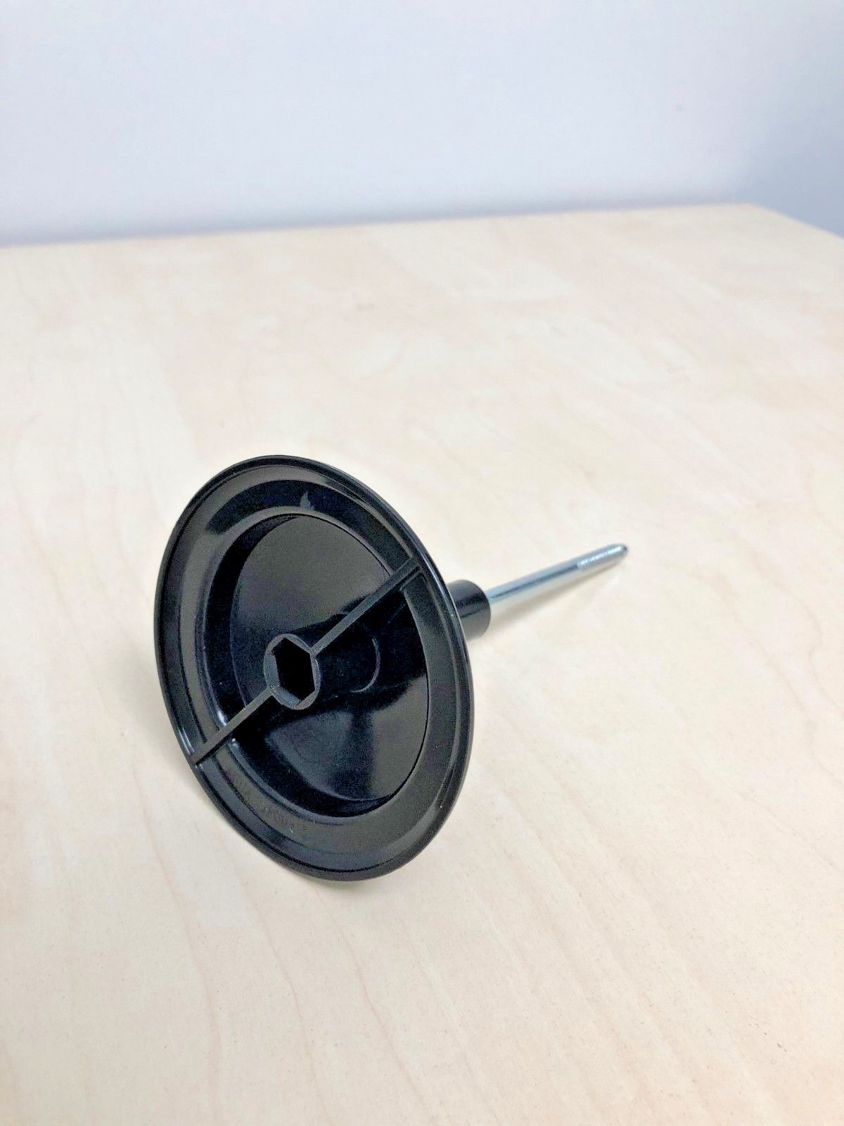 GENUINE Ford Spare Wheel Mount Retainer Bolt Fiesta MK 7 2012-2017 ...