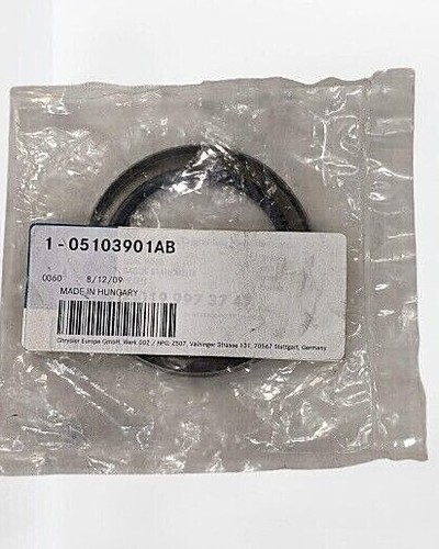 Brand New Factory Sealed NOS Mercedes A0199973747 Shaft Seal Ring A019 ...