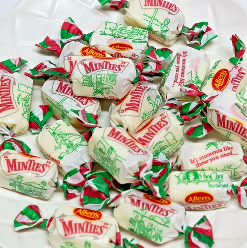 ALLEN'S - MINTIES LOLLIES - 1KG - BULK ALLENS SWEETS Mints wrapped ...