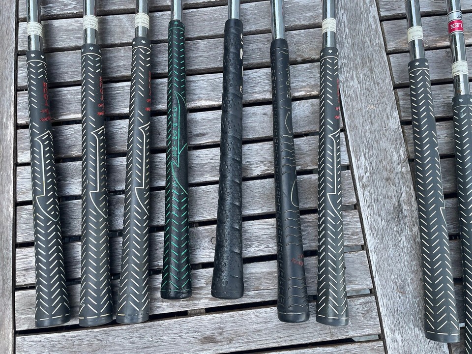 Assorted Golf Club Set W/ TaylorMade Bag | SELLING AS IS | *READ DESC ...