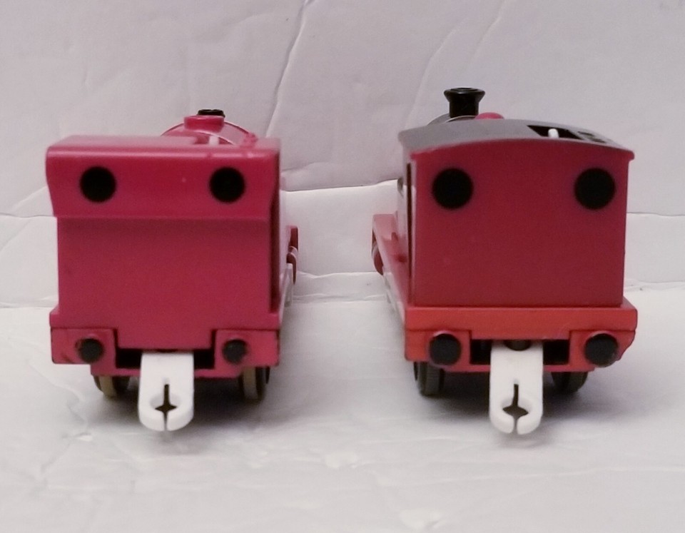 2005 Thomas & Friends Trackmaster Rheneas And Skarloey Motorized Train ...