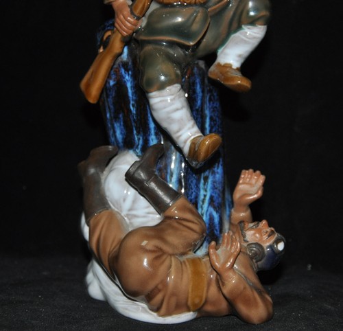 11" chinese Cultural Revolution wucai porcelain Red Army Hitting ...