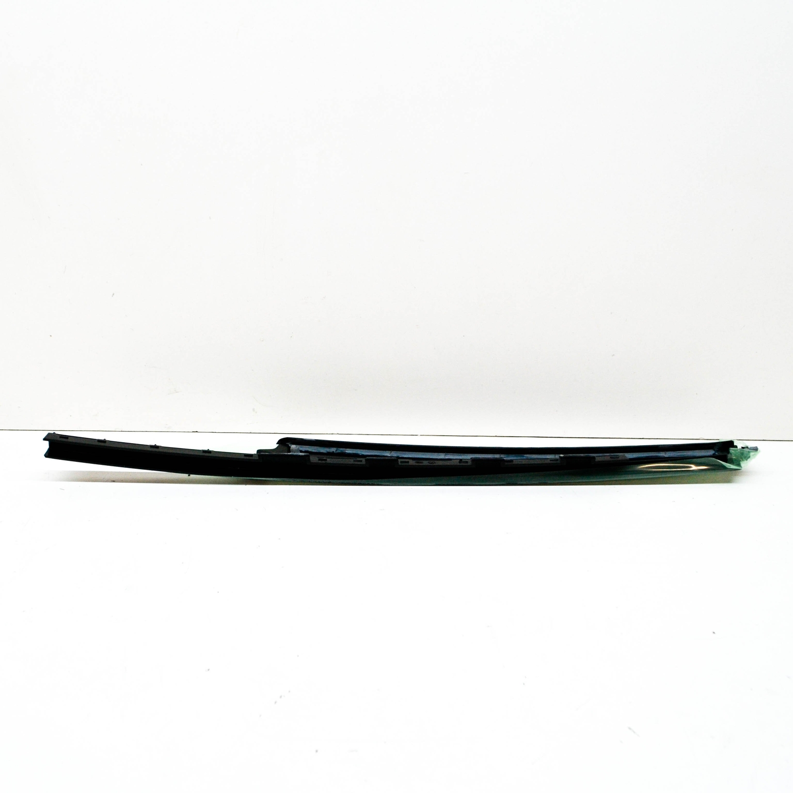 LR RANGE ROVER SPORT L494 Front Left Door B-Pillar Finisher LR118291 ...