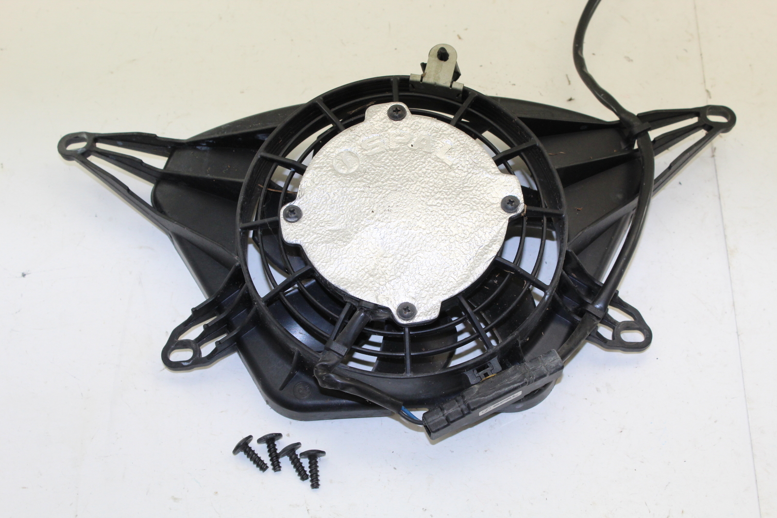 11 12 13 14 15 16 BMW K1600GT ENGINE RADIATOR COOLING FAN W BOLTS | eBay