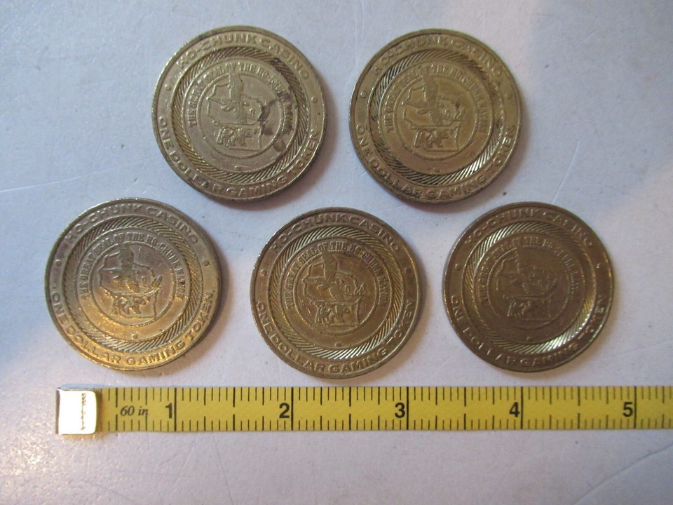 Vintage Ho-Chunk Casino lot of 5 One Dollar Gaming Tokens | eBay