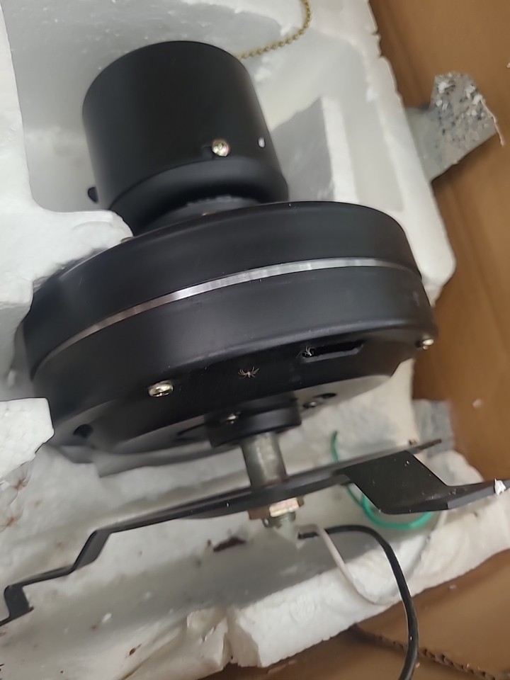 Hunter Fantasy Flyer Series Corsair F4U Plane Ceiling Fan New Open Box ...